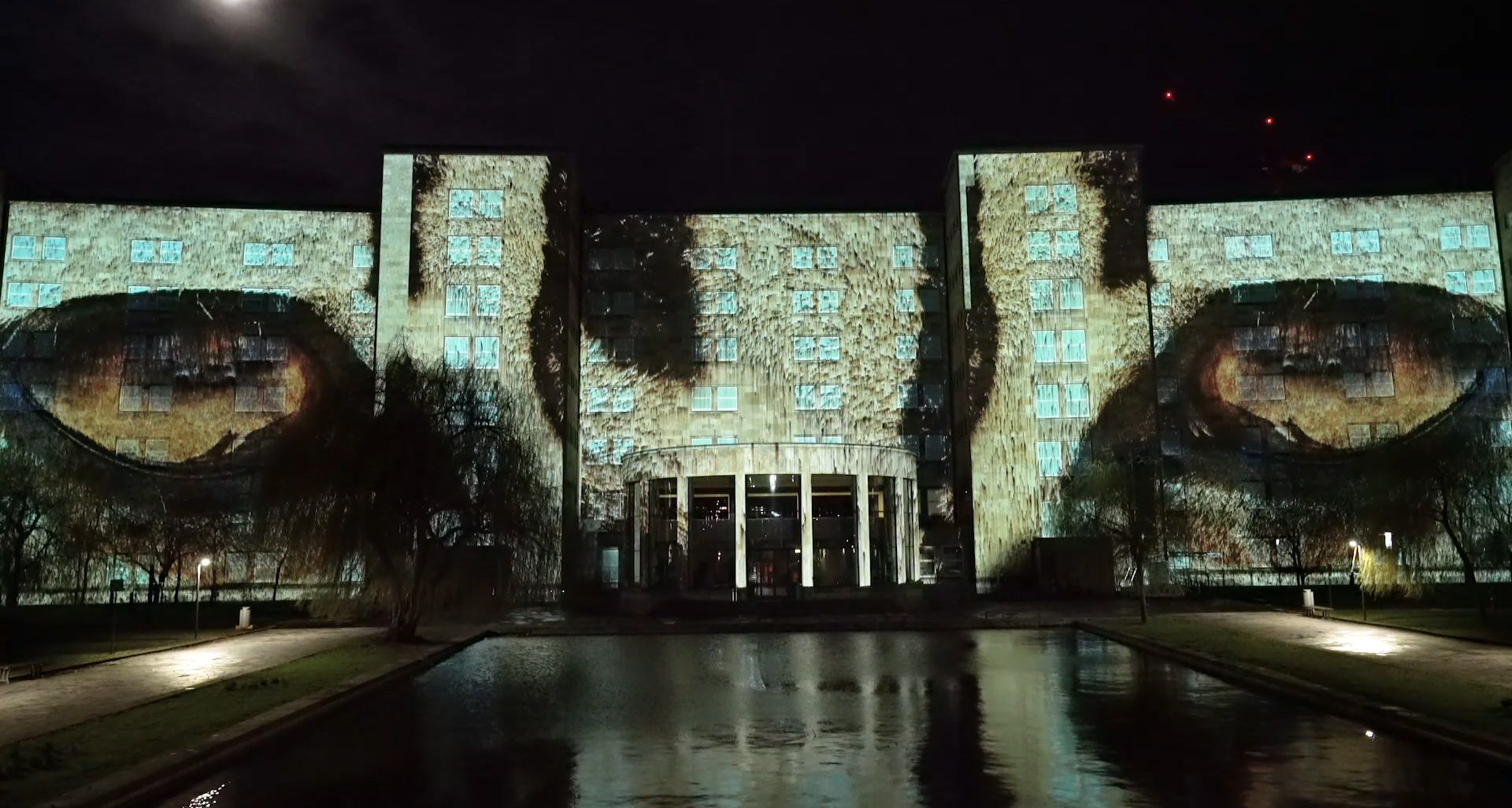 Facing Extinction: Projection Mapping - showcased