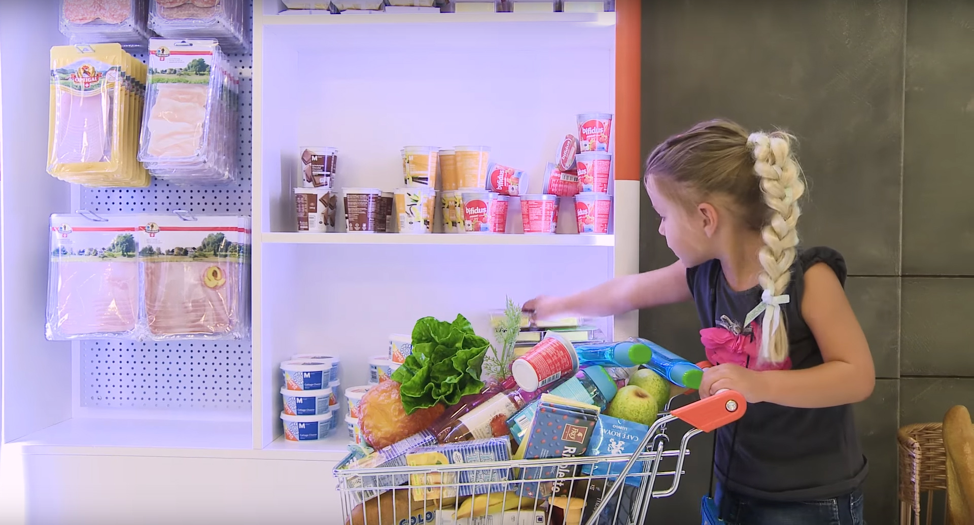 Mini-Migros: An Almost Realistic Grocery Store for Kids - showcased