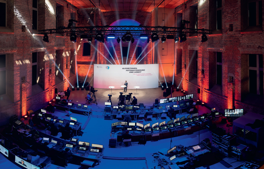 "AI-Conference": Hybrid Conference - showcased